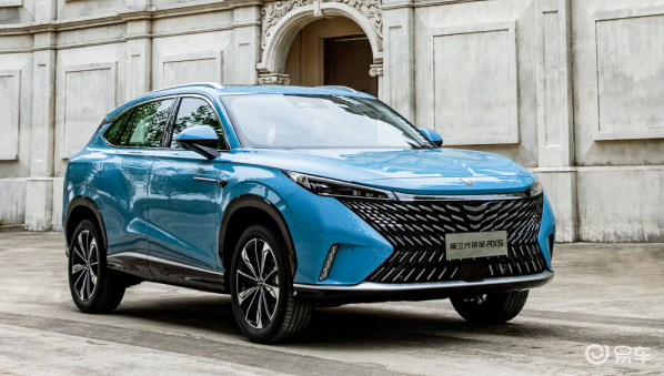 搭载27英寸屏幕高颜值全景智能中国荣威超混erx5有多强_易车