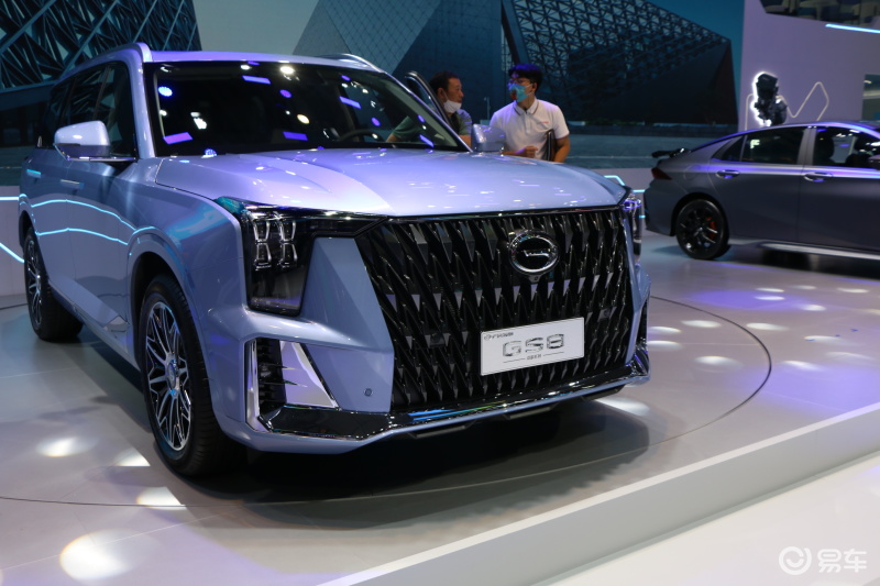 2022重庆车展：传祺GS8双擎四驱旗舰版售26.98万_易车
