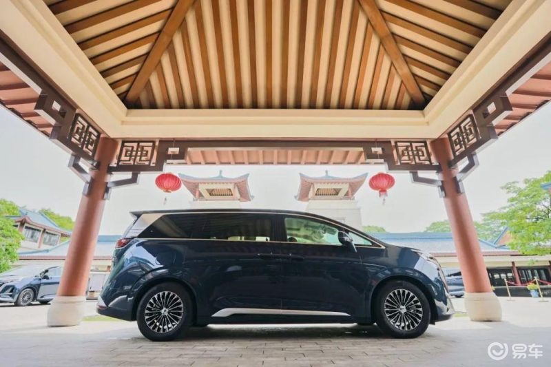 “水桶型”选手腾势D9，撼动别克GL8有望？_易车