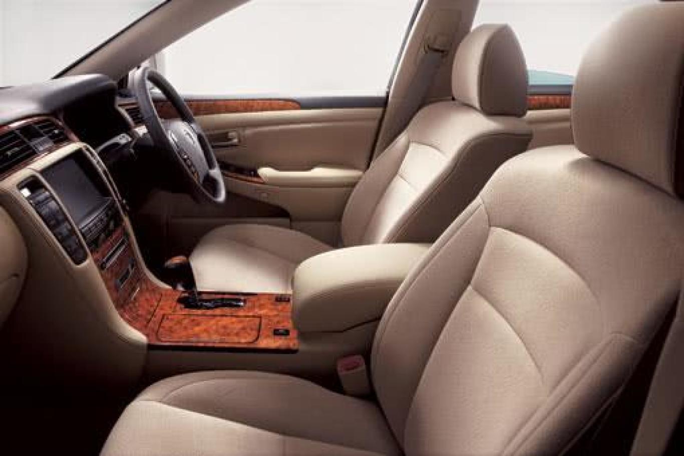 【皇冠图片-汽车图片大全】-易车