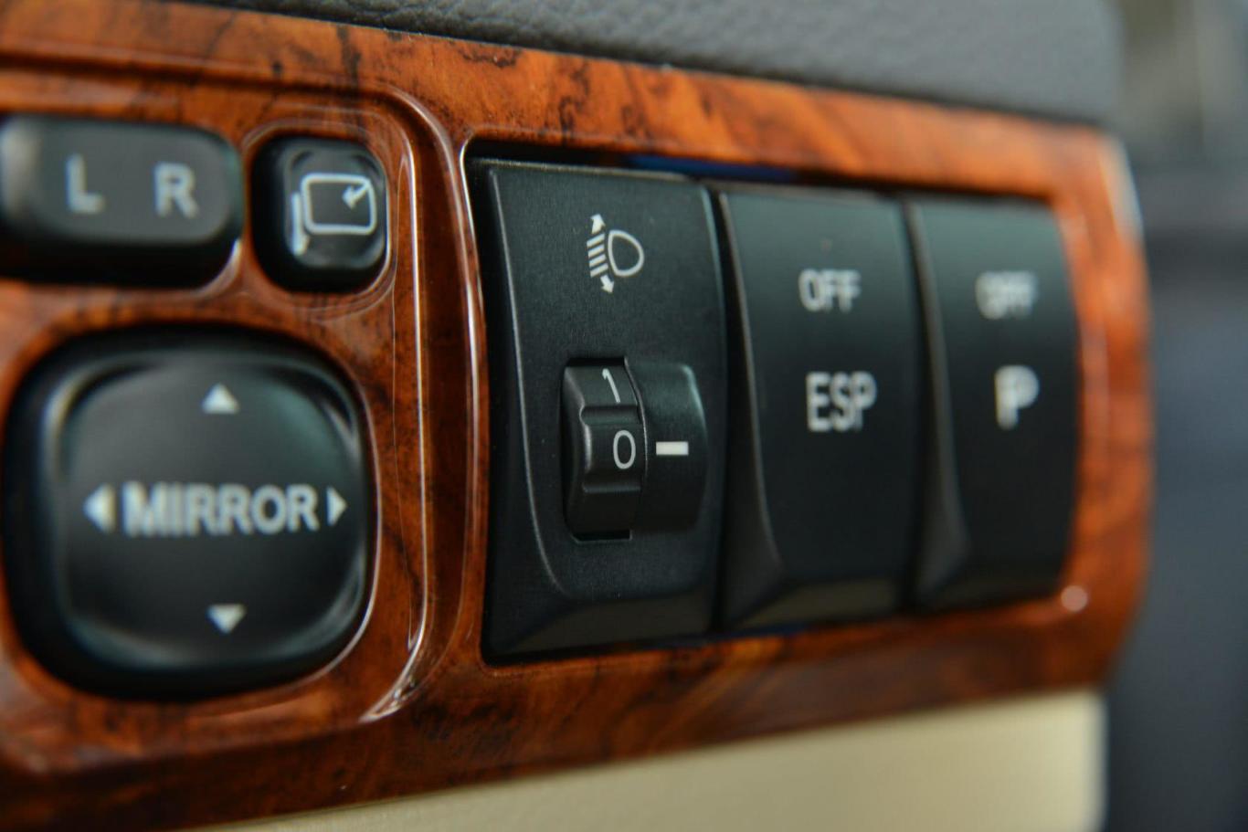 【传祺GA51.8L 自动 豪华版内饰图片-汽车图片大全】-易车