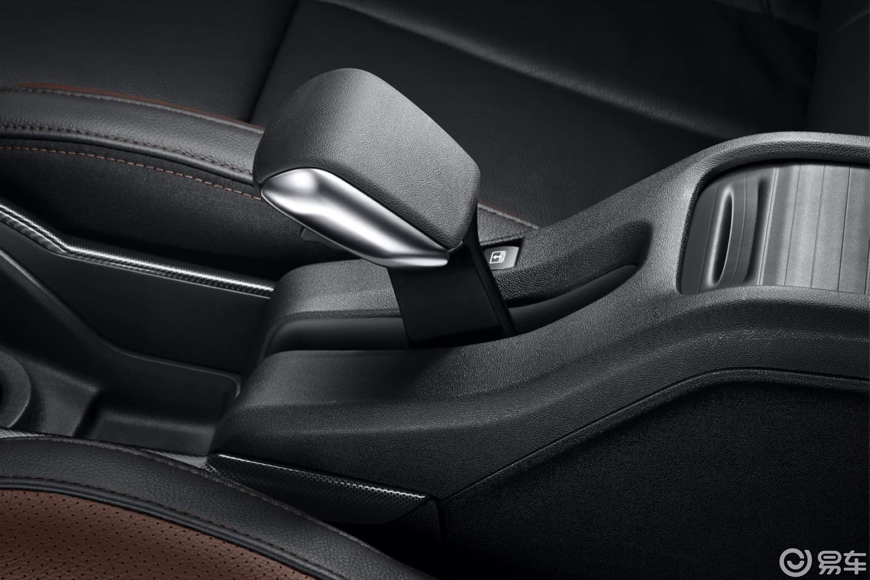 【雪铁龙C3-XR内饰图片-汽车图片大全】-易车