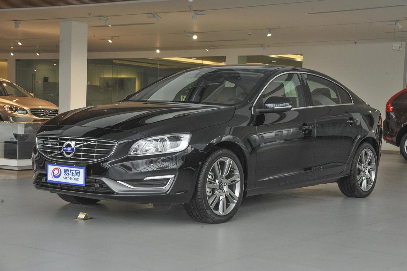 【沃尔沃S602.0T 手自一体 T5 智越版侧前45度车头向左水平图片-汽车图片大全】-易车