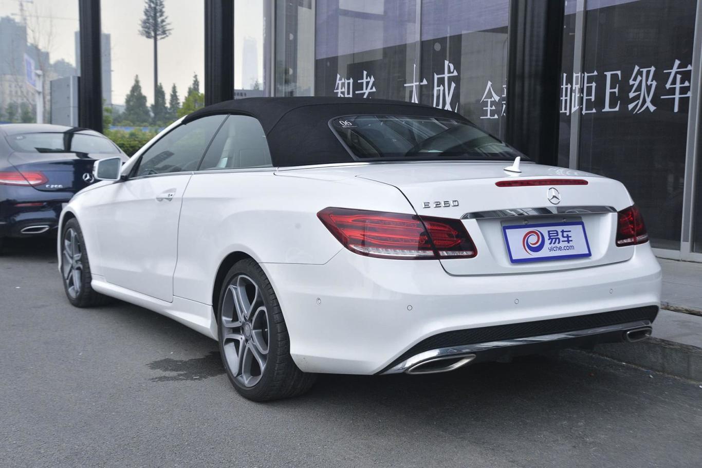 【奔驰E级(进口)E260 Coupe 敞篷版侧后45度车头向左水平图片-汽车图片大全】-易车