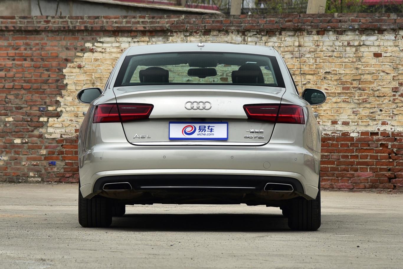 【奥迪A6L30 FSI 舒适版正后水平图片-汽车图片大全】-易车