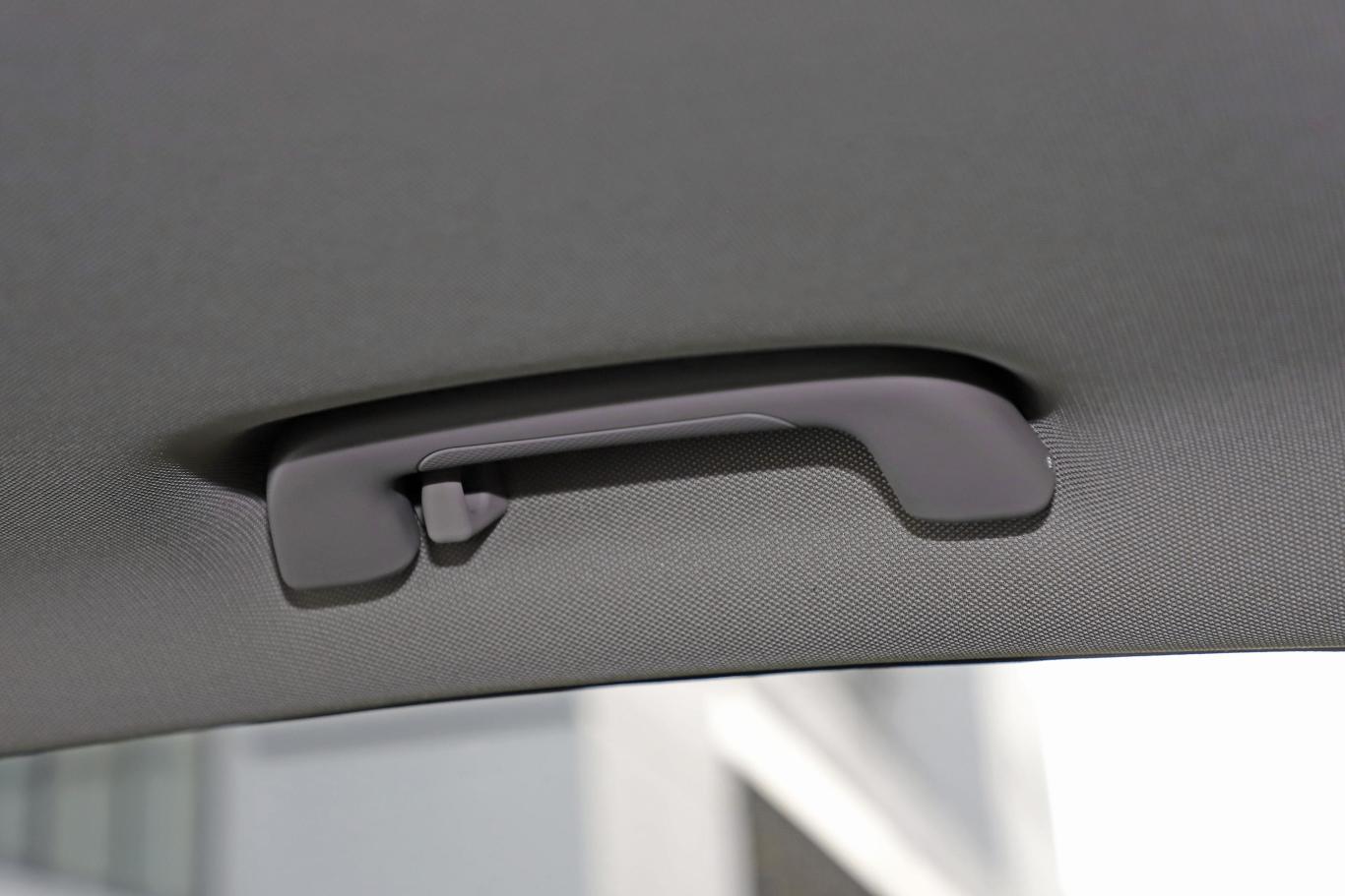 【众泰T600 Coupe1.8T 双离合 豪华版空间图片-汽车图片大全】-易车