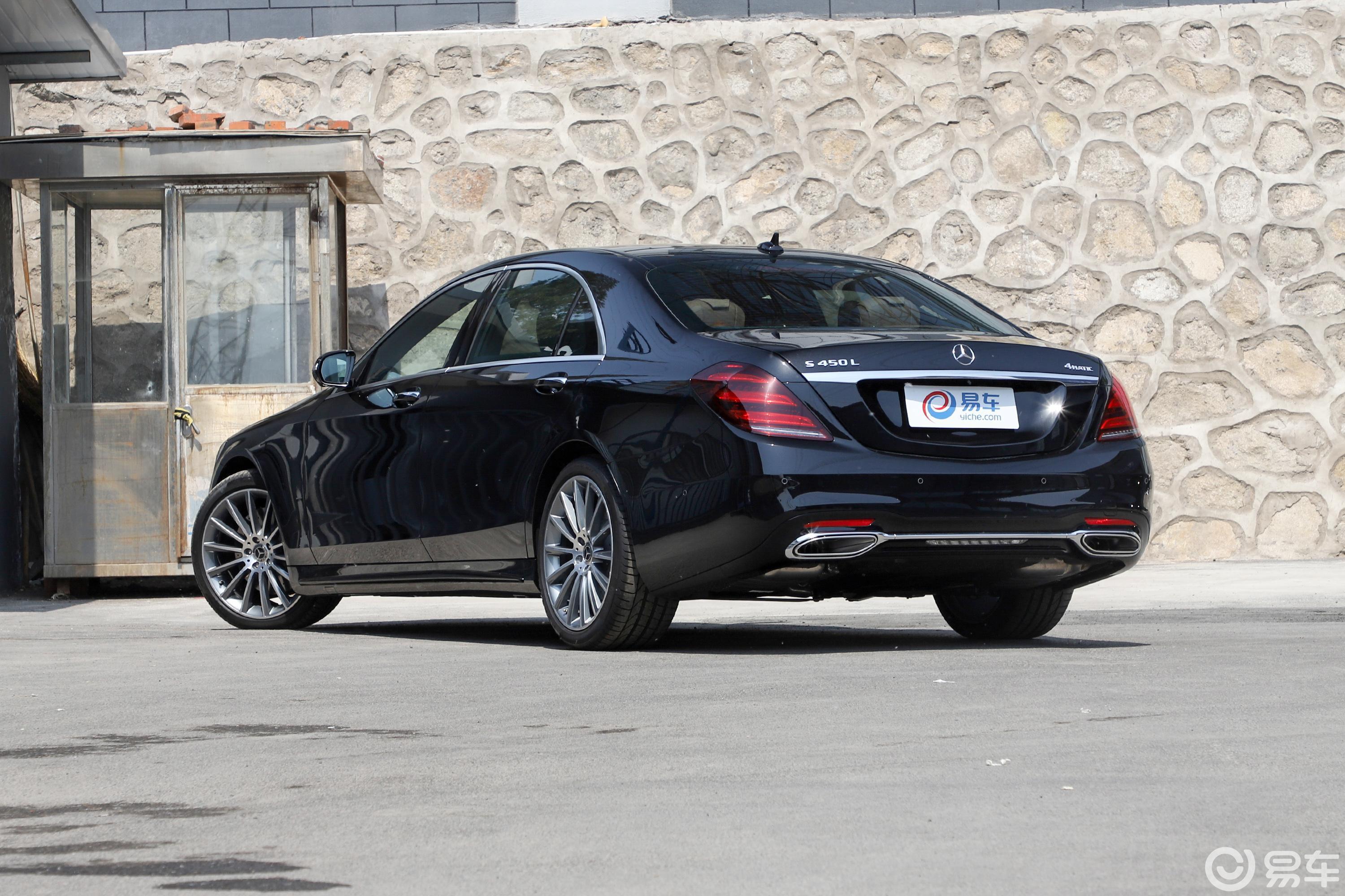 【奔驰S级S 450 L 4MATIC 卓越特别版侧后45度车头向左水平图片-汽车图片大全】-易车