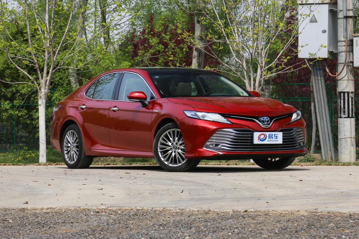 【凯美瑞2.5HG 豪华版侧前45度车头向右水平图片-汽车图片大全】-易车