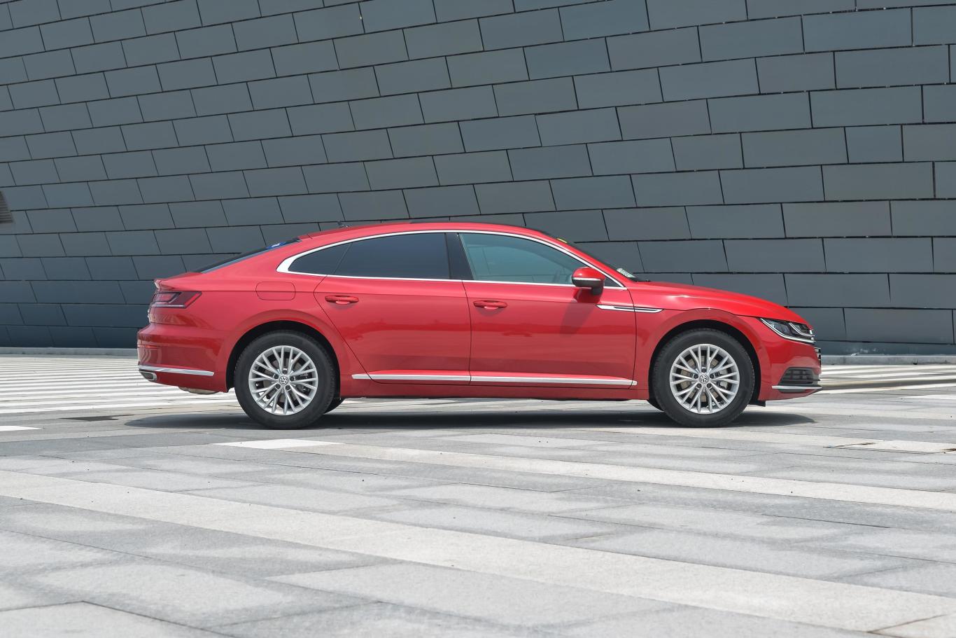 【一汽-大众CC380TSI 双离合 魅颜版 国VI正侧车头向右水平图片-汽车图片大全】-易车