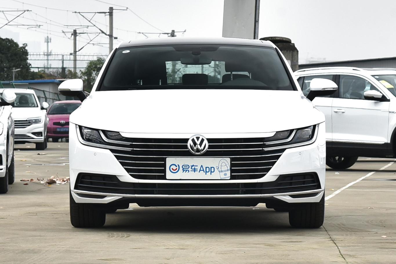 【一汽-大众CC330TSI 双离合 华颜版 国V正前水平图片-汽车图片大全】-易车