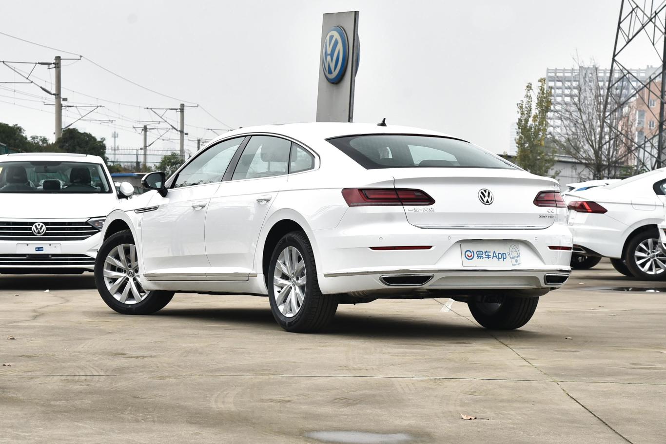 【一汽-大众CC330TSI 双离合 华颜版 国V侧后45度车头向左水平图片-汽车图片大全】-易车