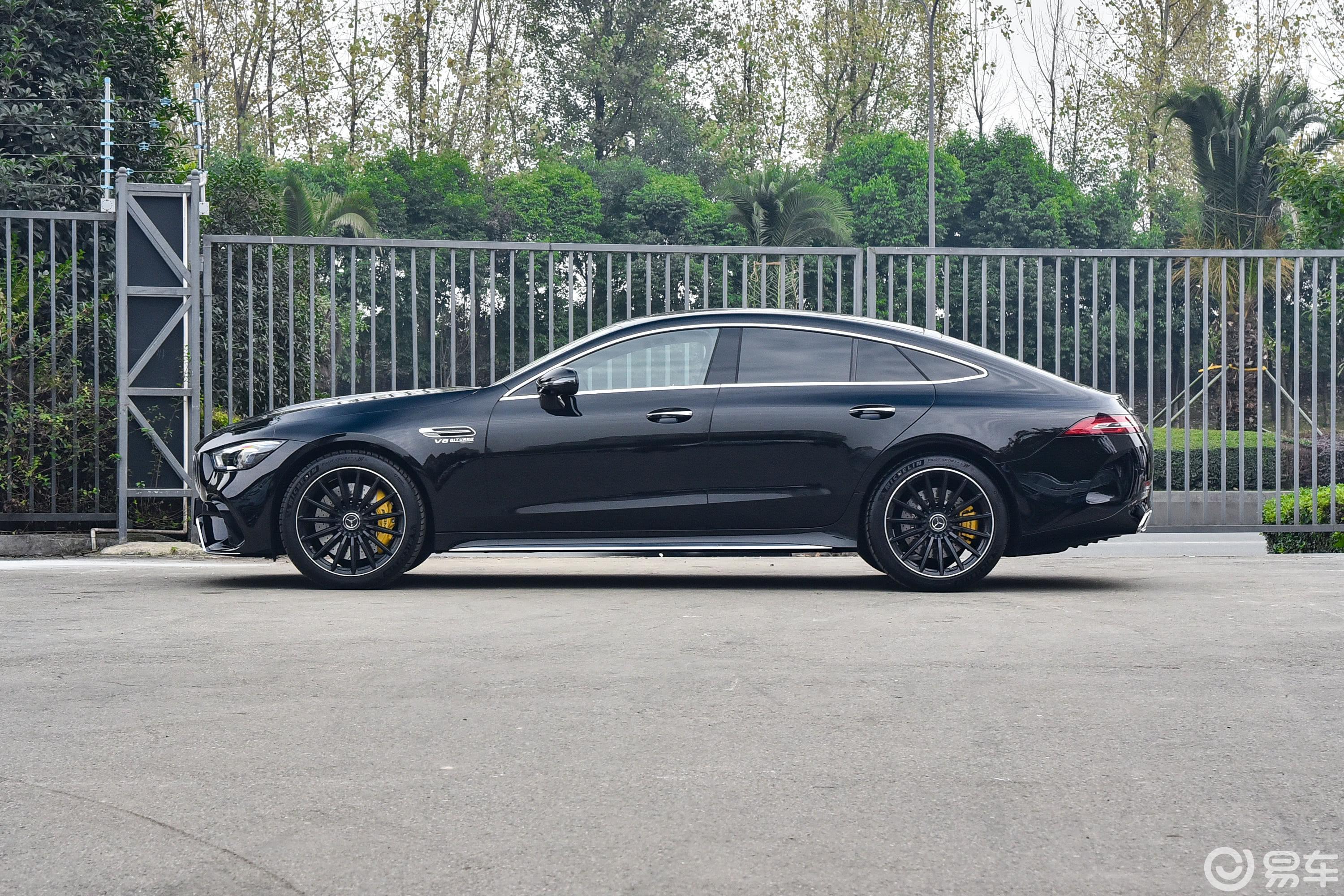 【奔驰GT AMGAMG GT 63 S 4MATIC+ 四门跑车正侧车头向左水平图片-汽车图片大全】-易车