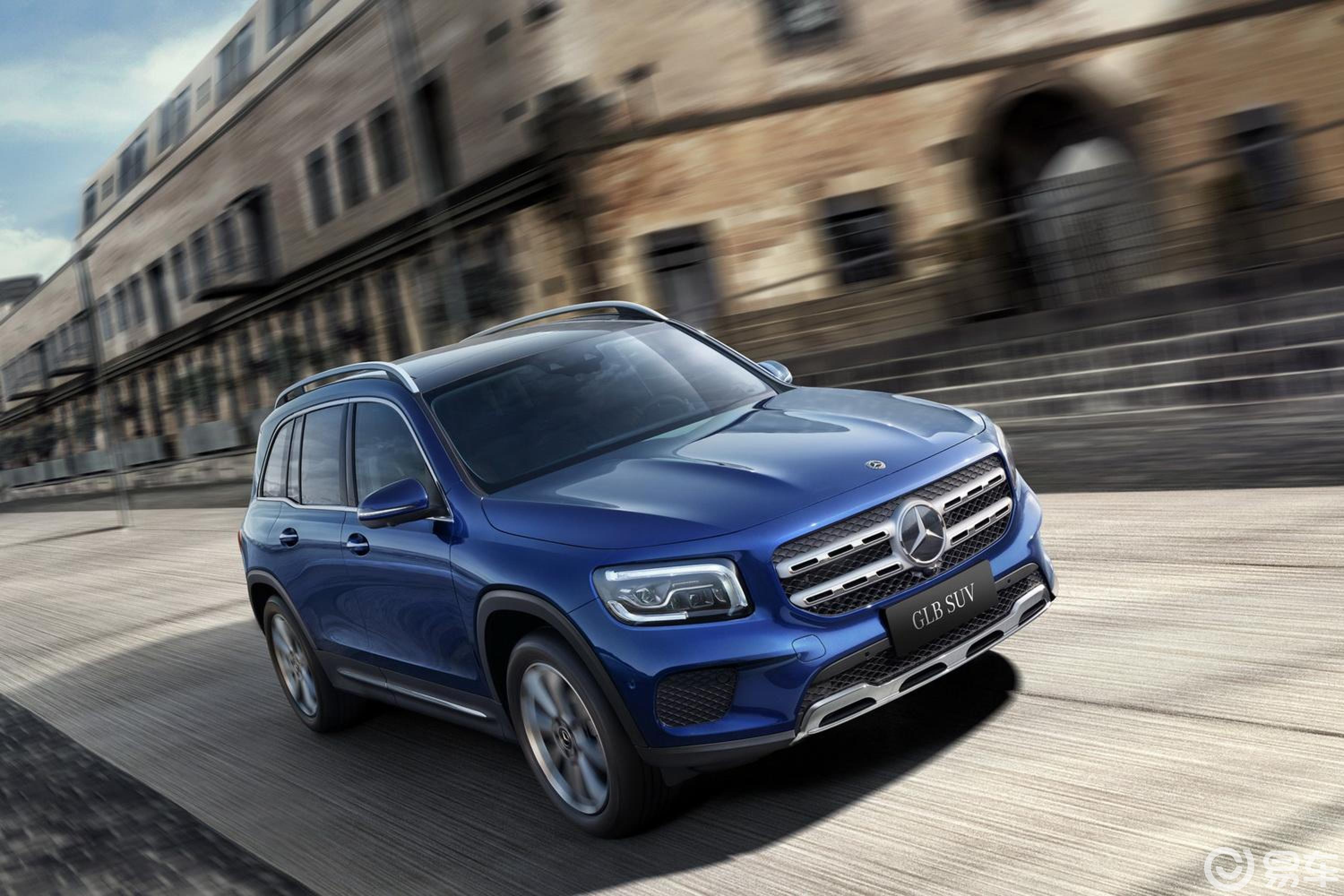 【奔驰GLB图片-汽车图片大全】-易车
