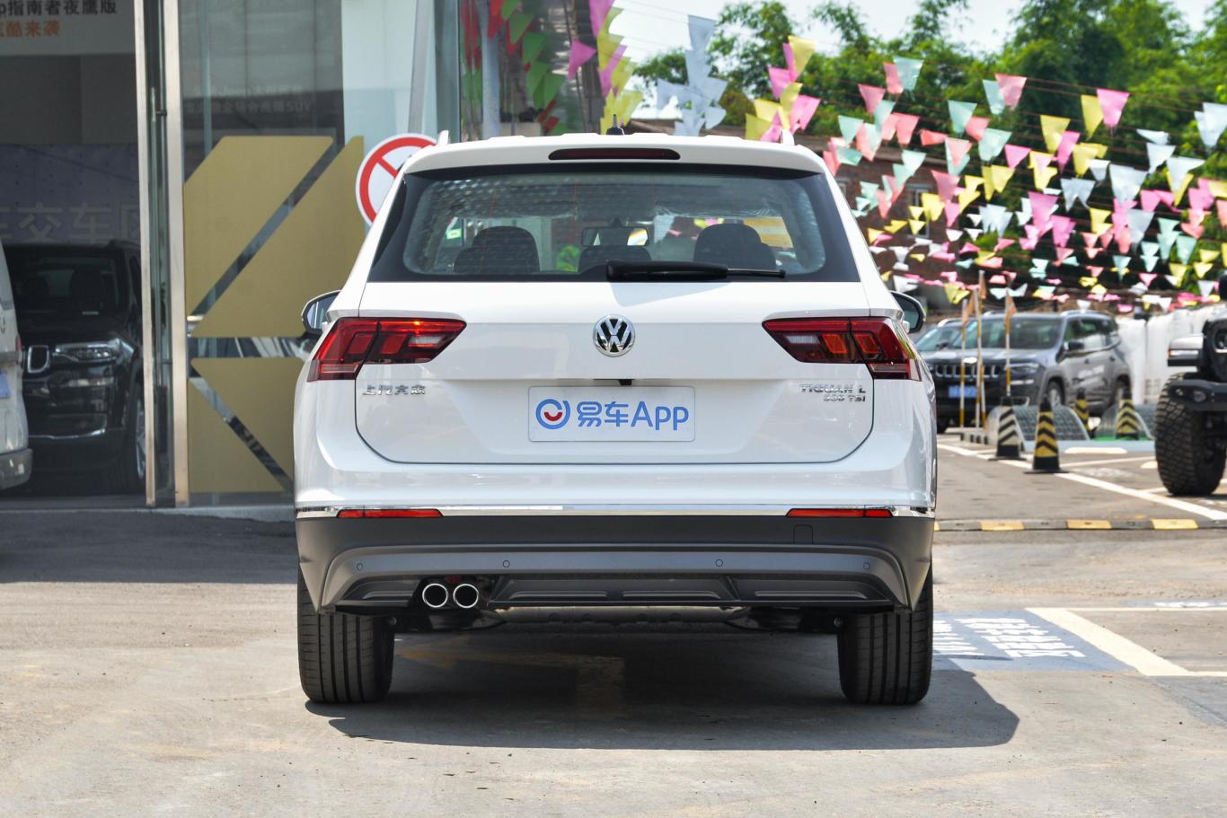 【途观L330TSI 双离合 两驱 全景舒适版 国VI正后水平图片-汽车图片大全】-易车