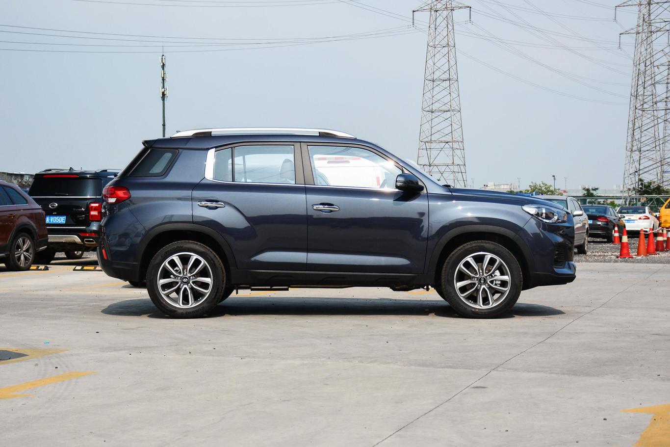 【现代ix352.0L 手自一体 两驱 智勇·畅享版外观图片-汽车图片大全】-易车