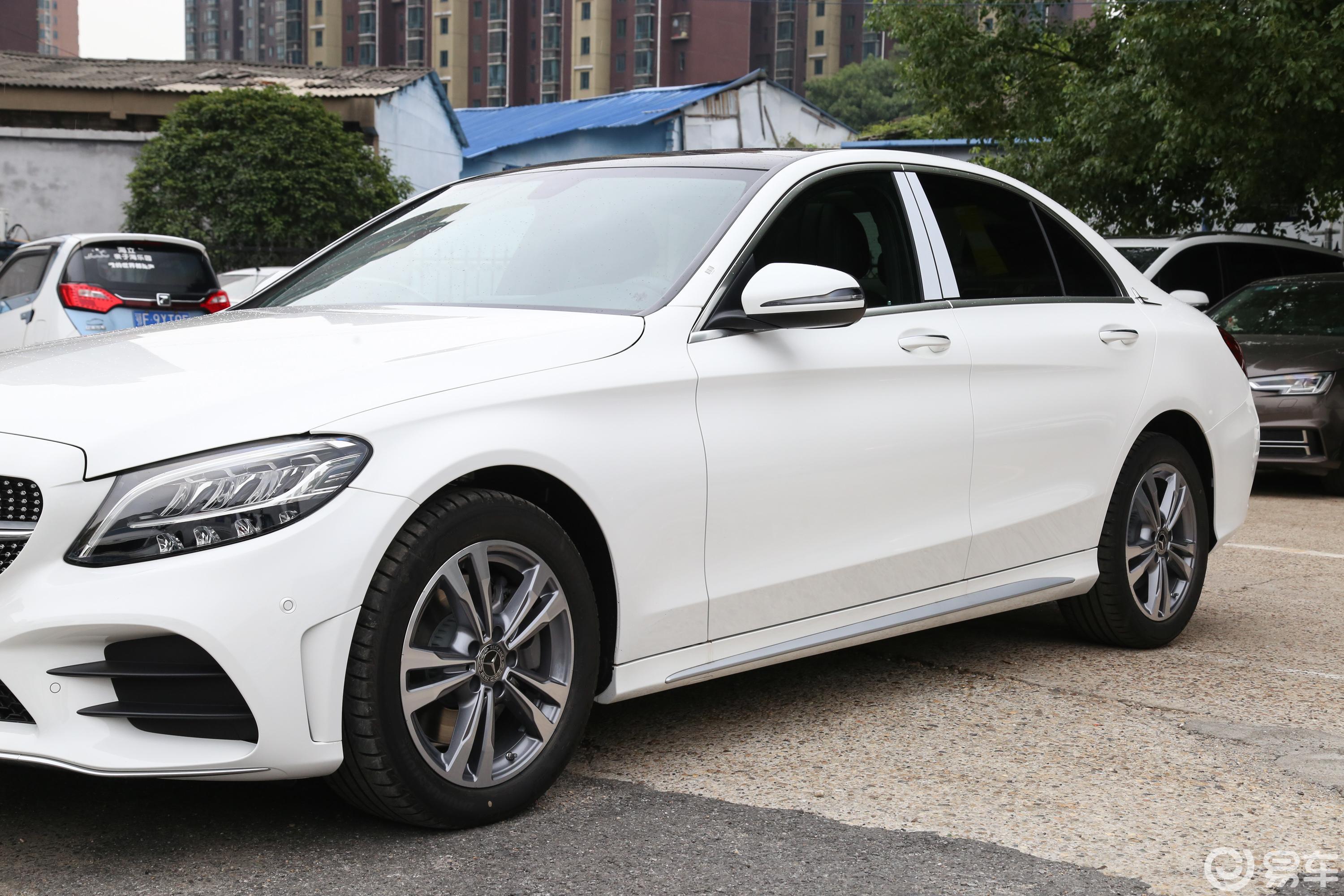 【奔驰C级C 200 L 时尚型运动版外观图片-汽车图片大全】-易车