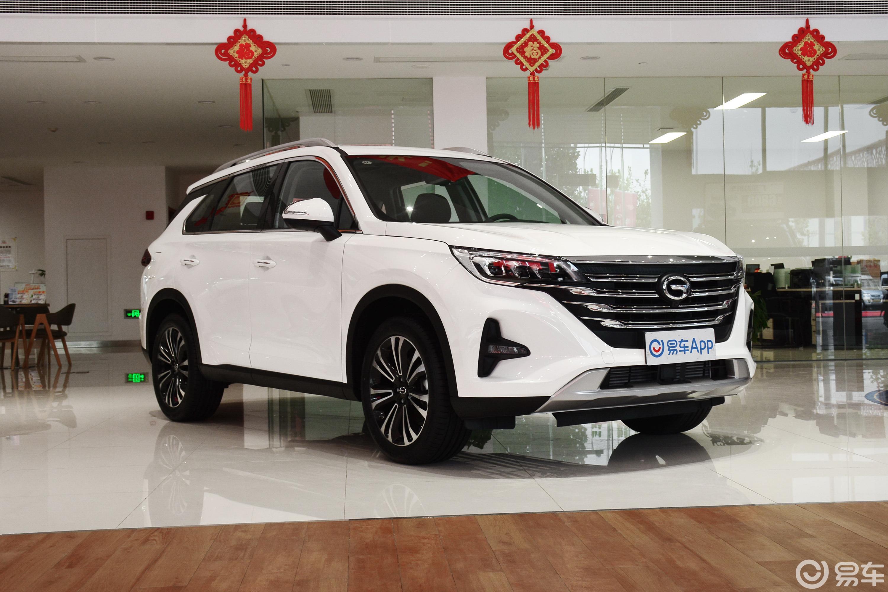 【传祺GS5进阶款 270T 手自一体 科技智领版侧前45度车头向右水平图片-汽车图片大全】-易车