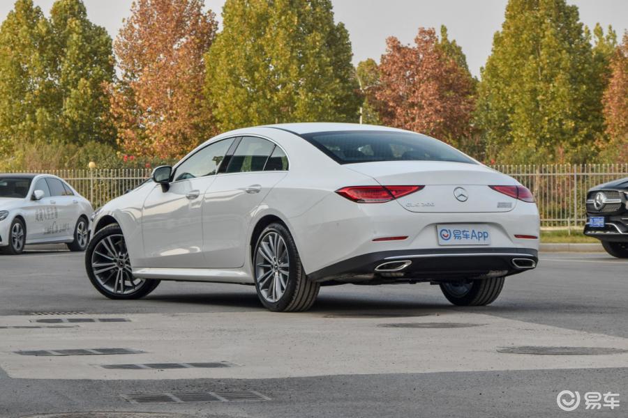 【奔驰CLS级2021款CLS 260侧后45度车头向左水平汽车图片-汽车图片大全】-易车