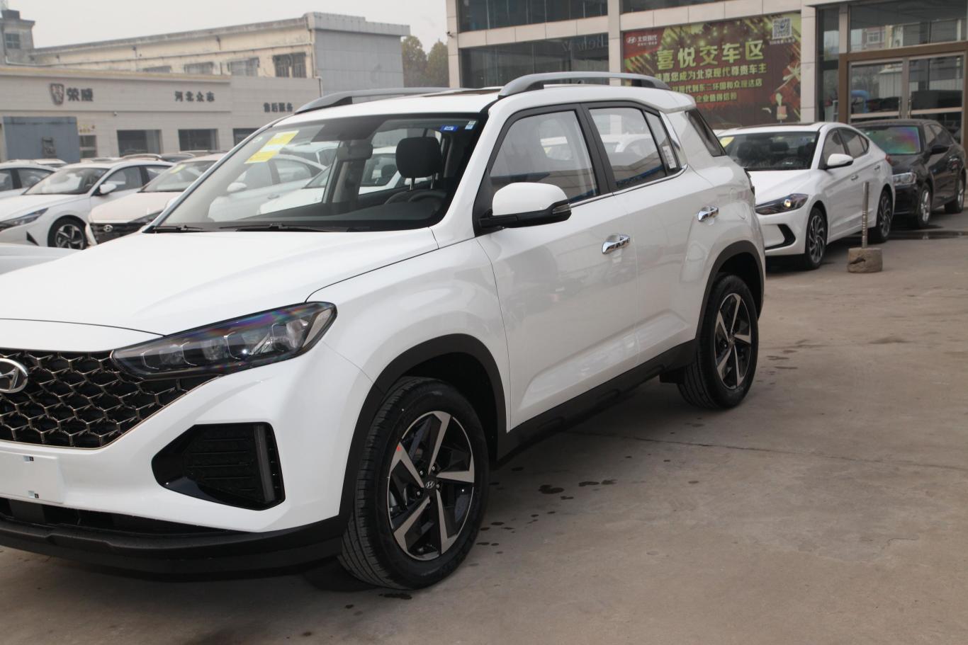 【现代ix352.0L 自动 两驱 领先版GLS外观细节图片-汽车图片大全】-易车