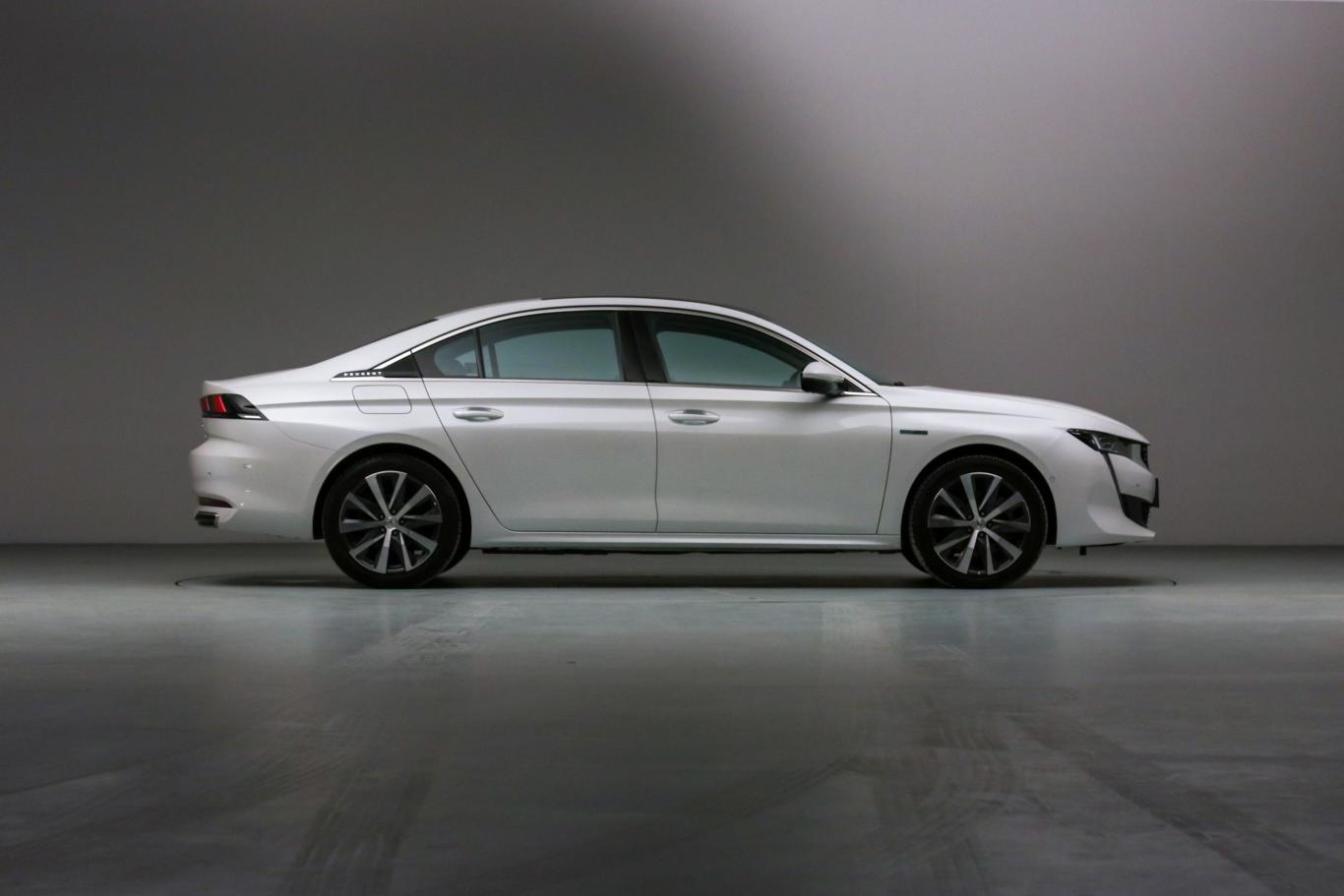 【标致508L PHEV1.6T 手自一体 插混科技版正侧车头向右水平图片-汽车图片大全】-易车