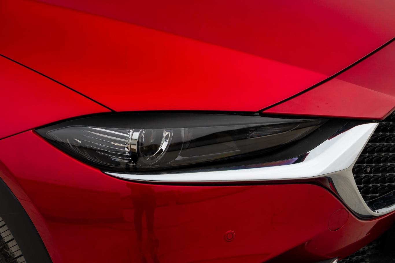 【马自达CX-42.0L 手自一体 两驱 蓝天领先版大灯侧45度俯拍图片-汽车图片大全】-易车