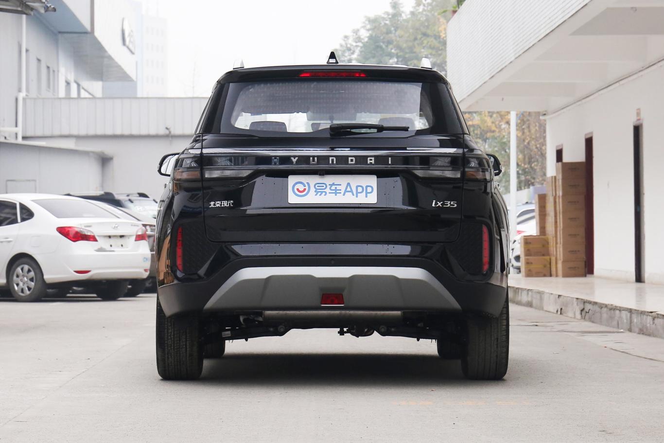 【现代ix352.0L 自动 两驱 领先版GLS正后水平图片-汽车图片大全】-易车