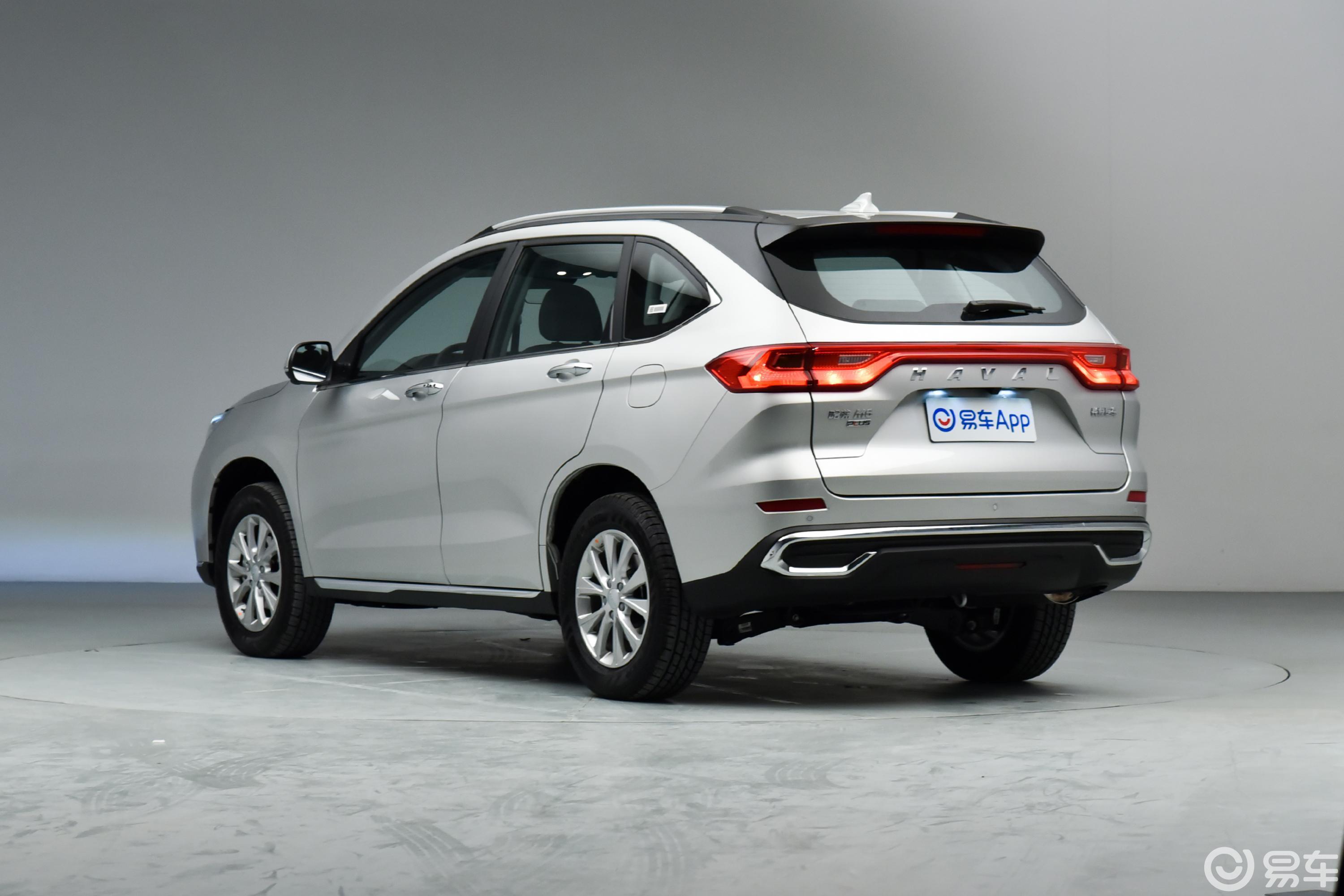 【哈弗M6PLUS 1.5T 双离合尊贵智联型侧后45度车头向左水平图片-汽车图片大全】-易车