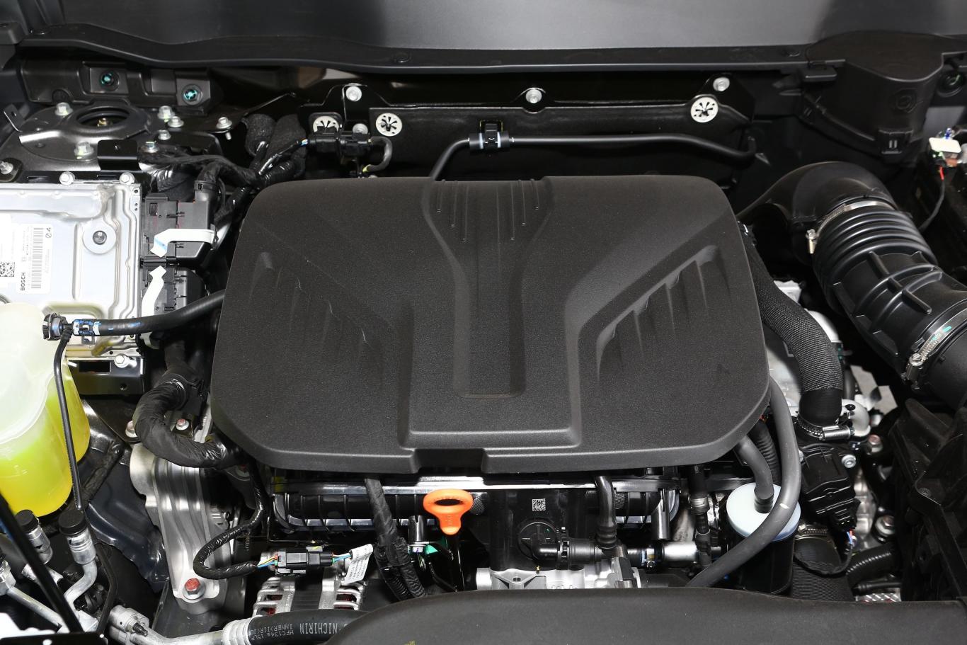 【哈弗H6第三代 2.0T 四驱Max发动机特写图片-汽车图片大全】-易车