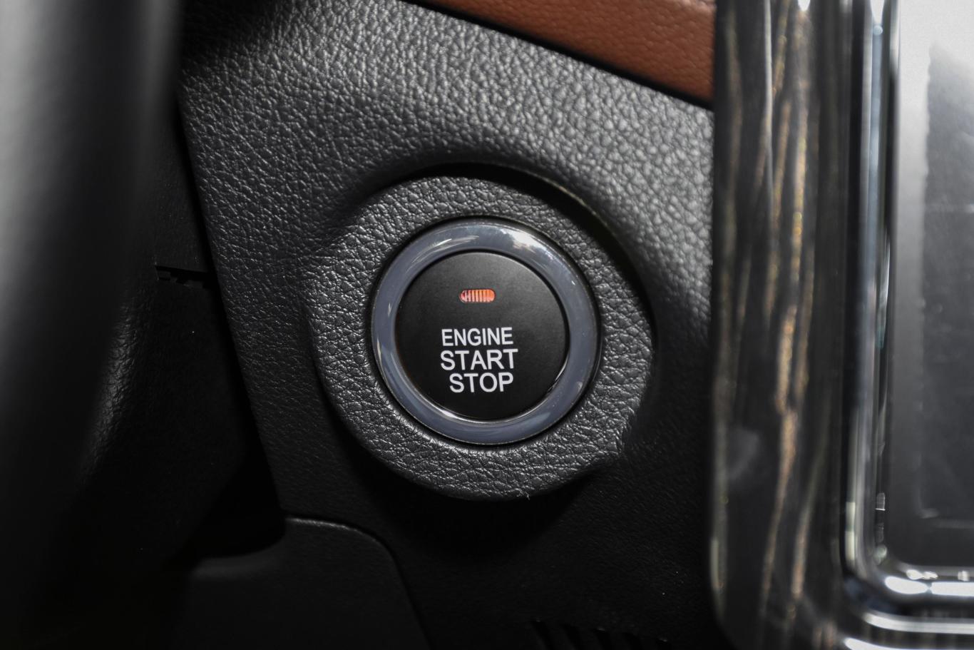 【SWM斯威X71.5T 手自一体 智云版 7座钥匙孔或一键启动按键图片-汽车图片大全】-易车