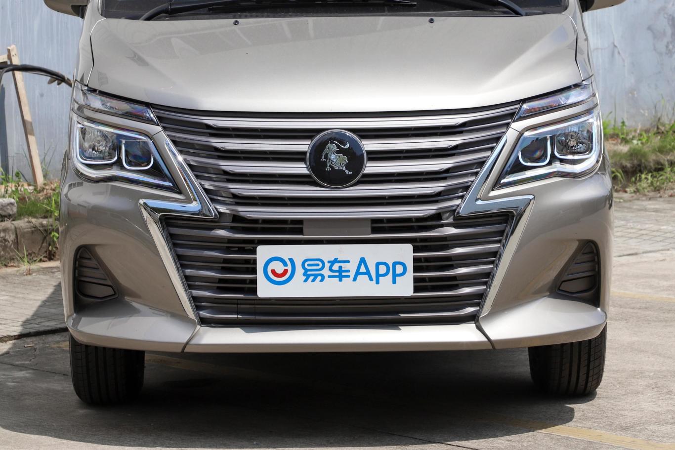 【菱智M5L 1.6L 奋斗基本型 9座外观细节图片-汽车图片大全】-易车