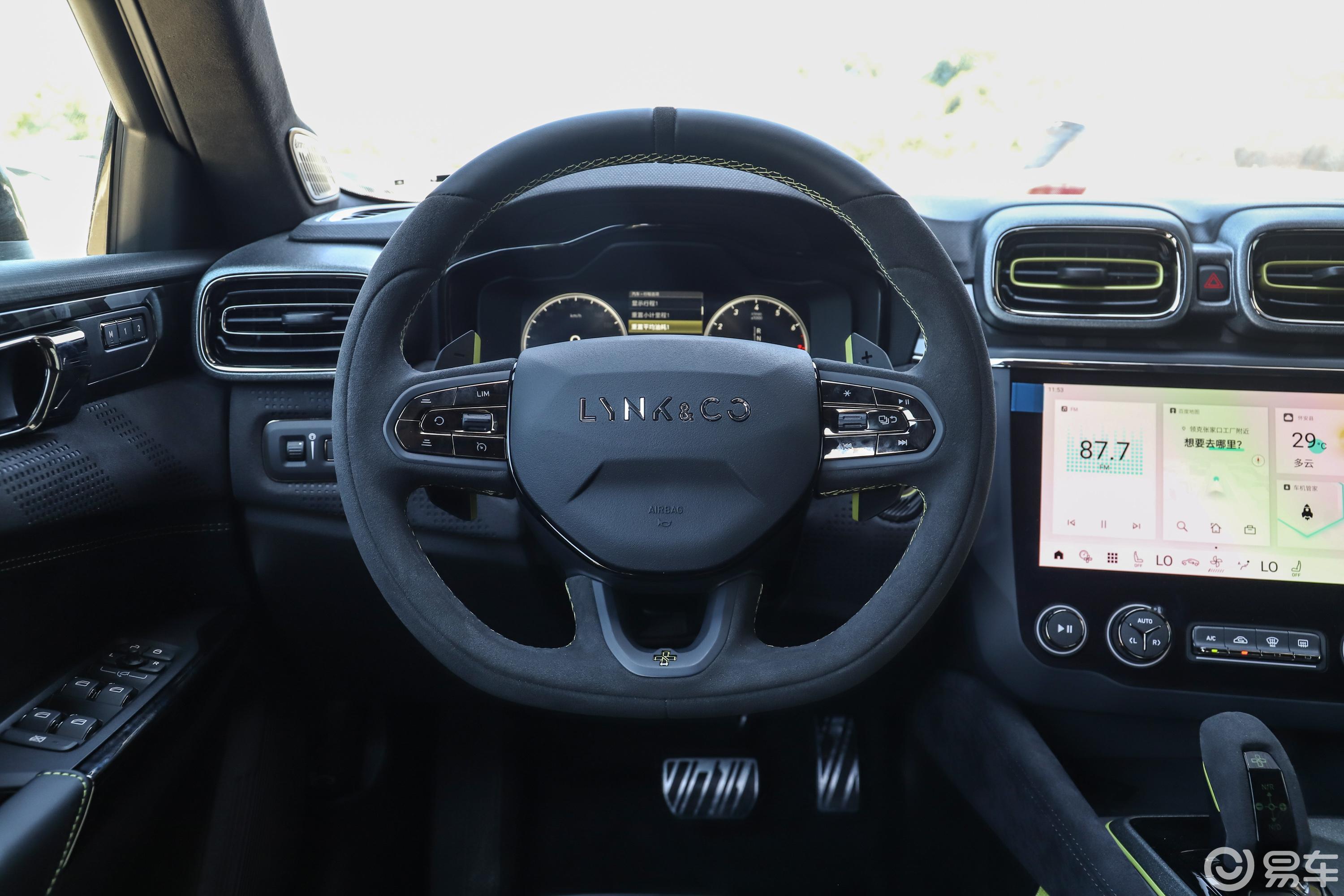 【领克0303+ 2.0T 自动四驱驭风版方向盘图片-汽车图片大全】-易车