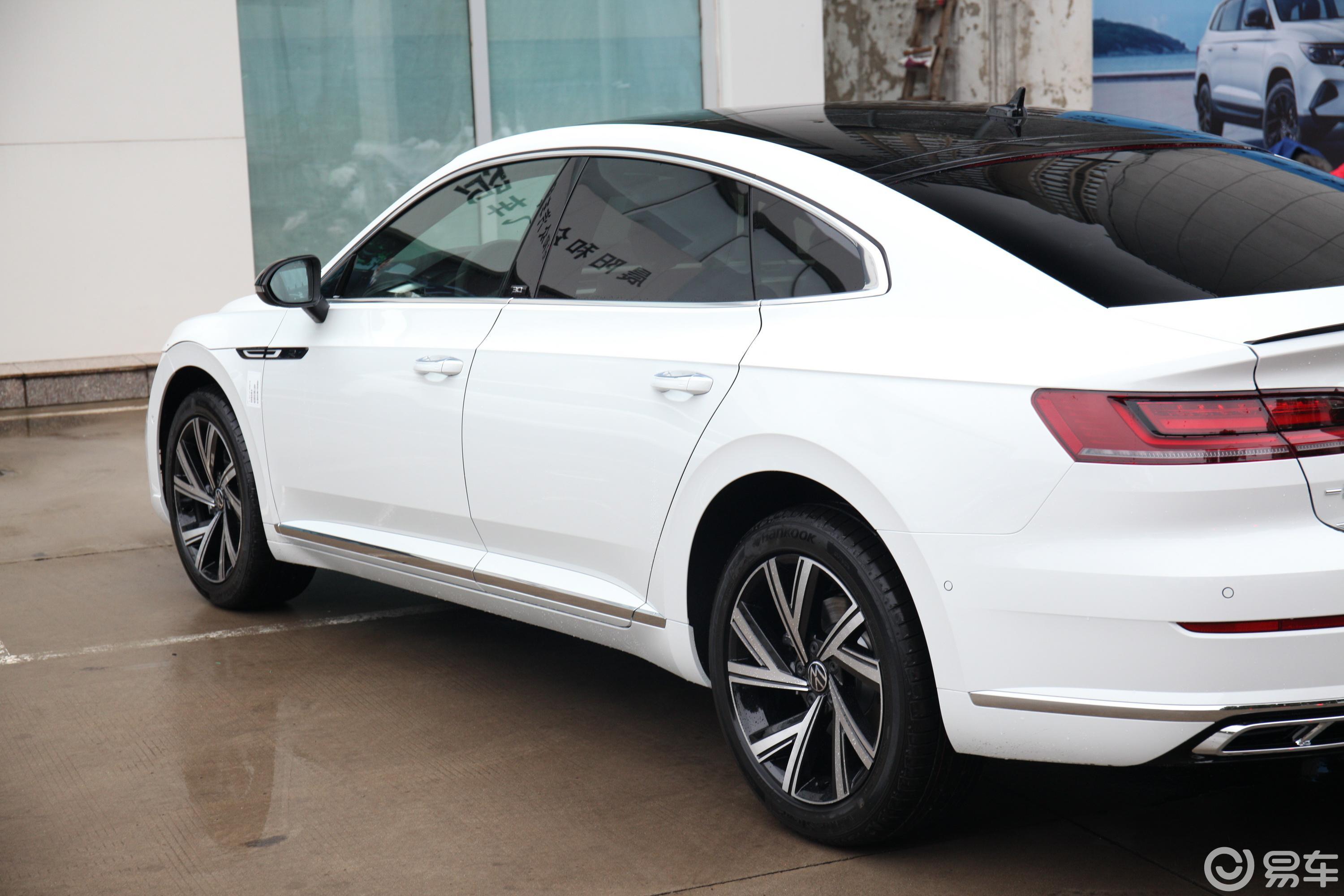 【2021款 380TSI 夺目版30周年纪念版汽车图片-汽车图片大全】-易车