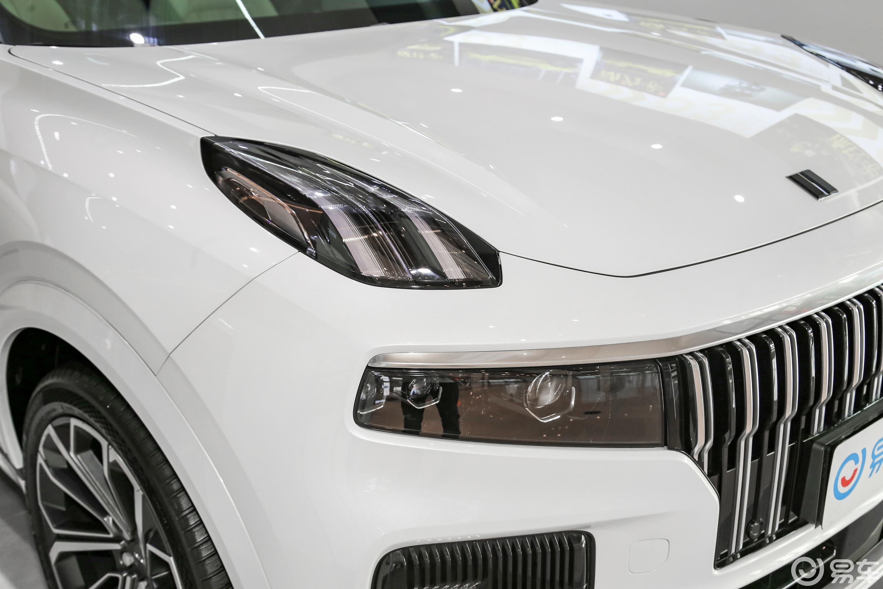 【领克092.0T 手自一体 Ultra 6座大灯侧45度俯拍图片-汽车图片大全】-易车