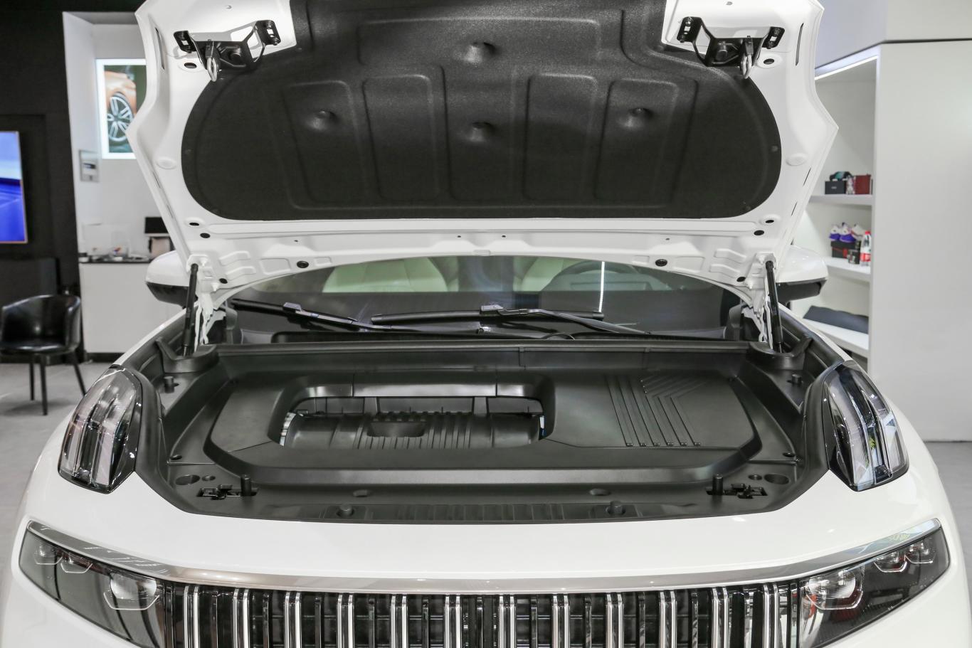 【领克092.0T 手自一体 Ultra 6座动力底盘图片-汽车图片大全】-易车