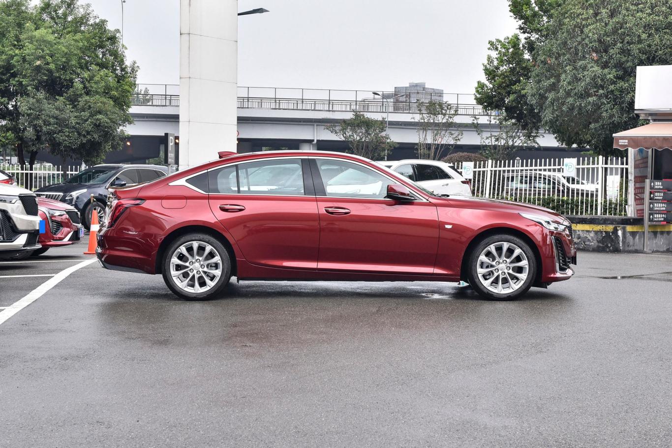 【凯迪拉克CT5改款 28T 豪华型外观图片-汽车图片大全】-易车