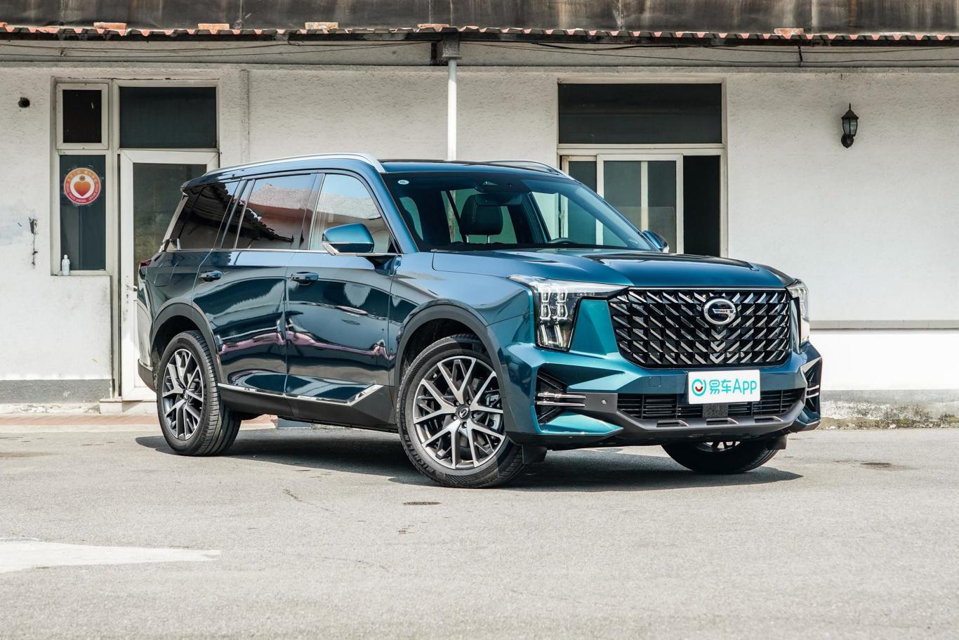 【传祺GS82.0T 四驱豪华智联版 7座侧前45度车头向右水平图片-汽车图片大全】-易车