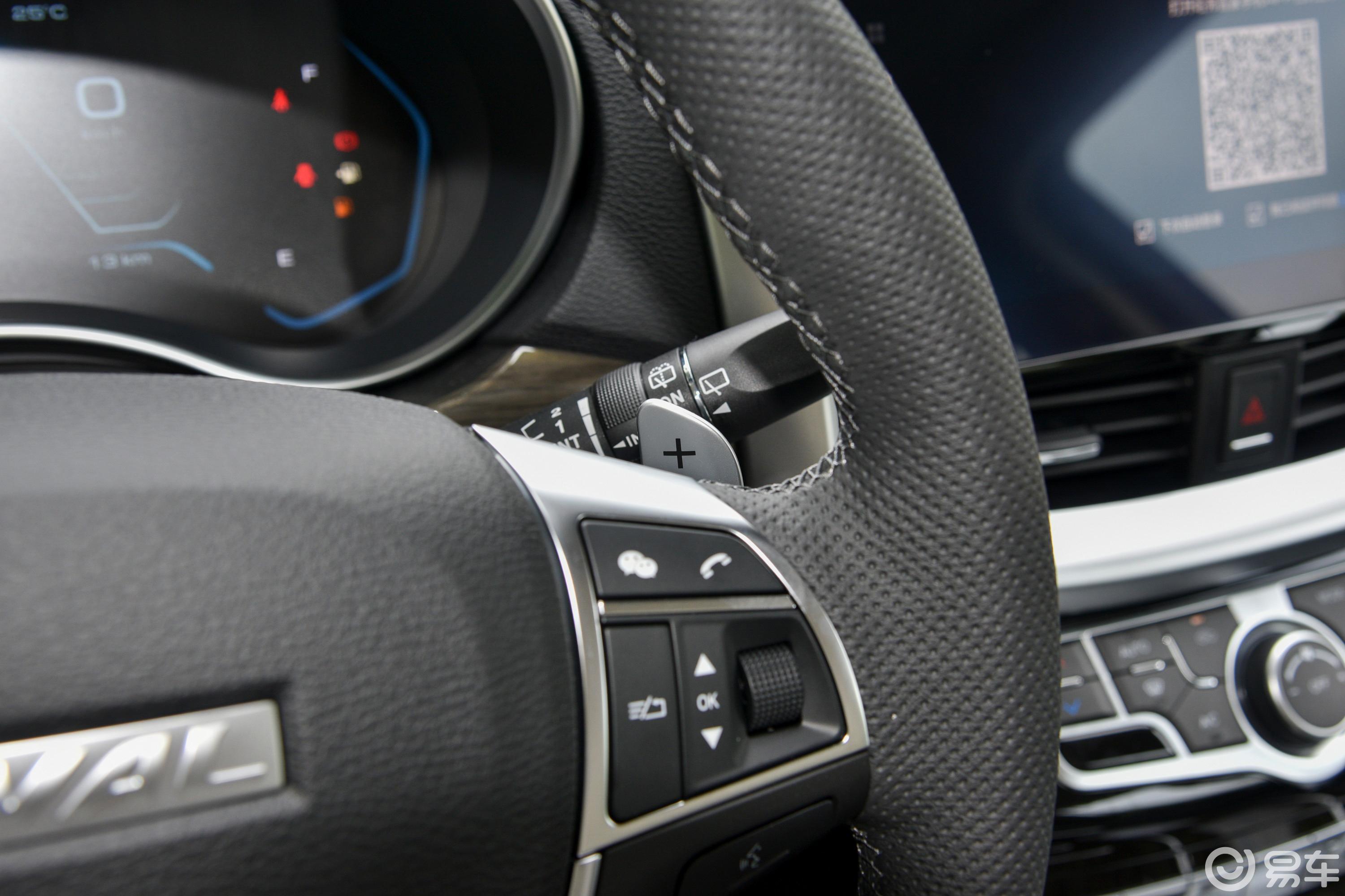 【哈弗H92.0T 精英型 5座换挡拨片图片-汽车图片大全】-易车