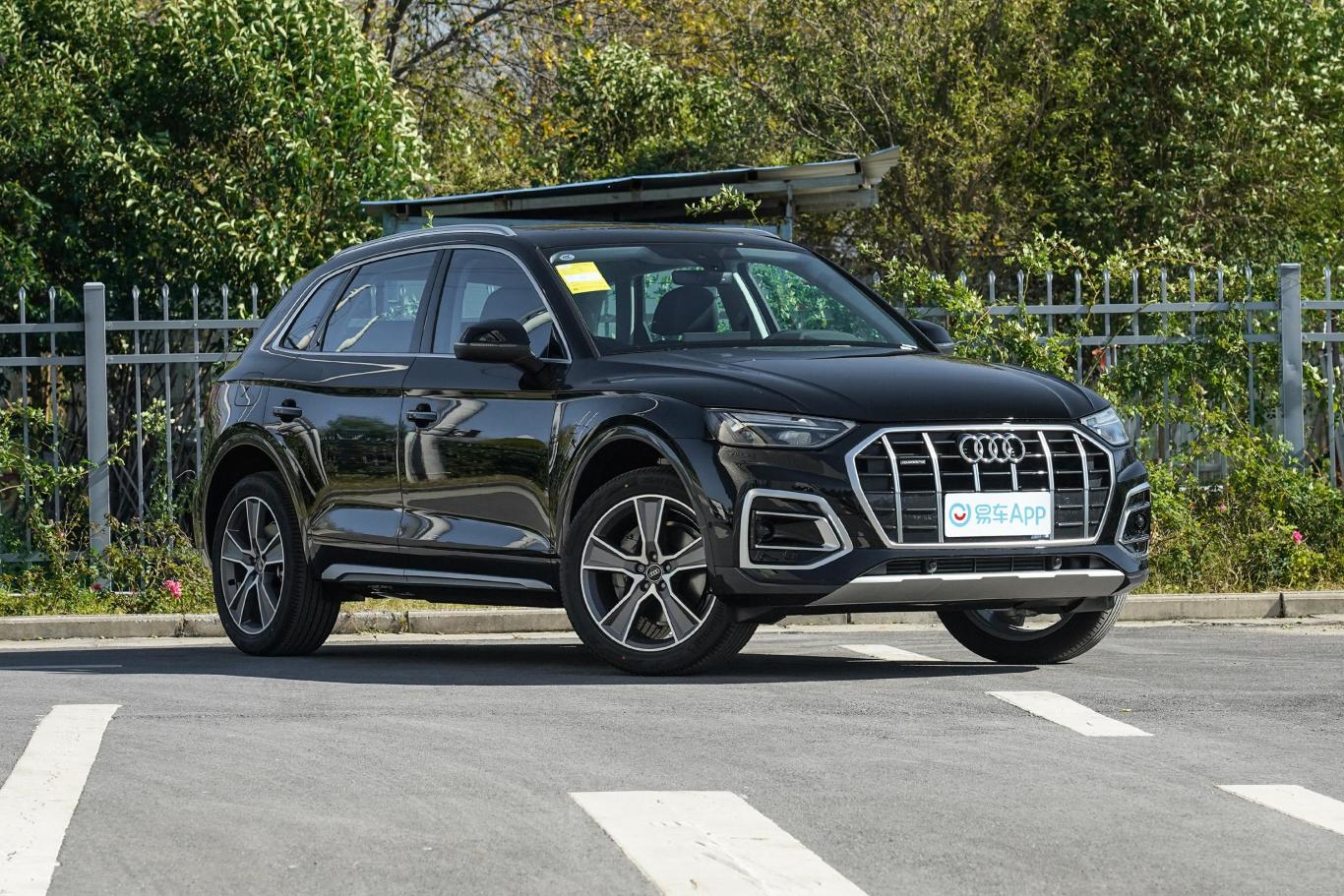【奥迪Q5L45 TFSI 豪华致雅型侧前45度车头向右水平图片-汽车图片大全】-易车