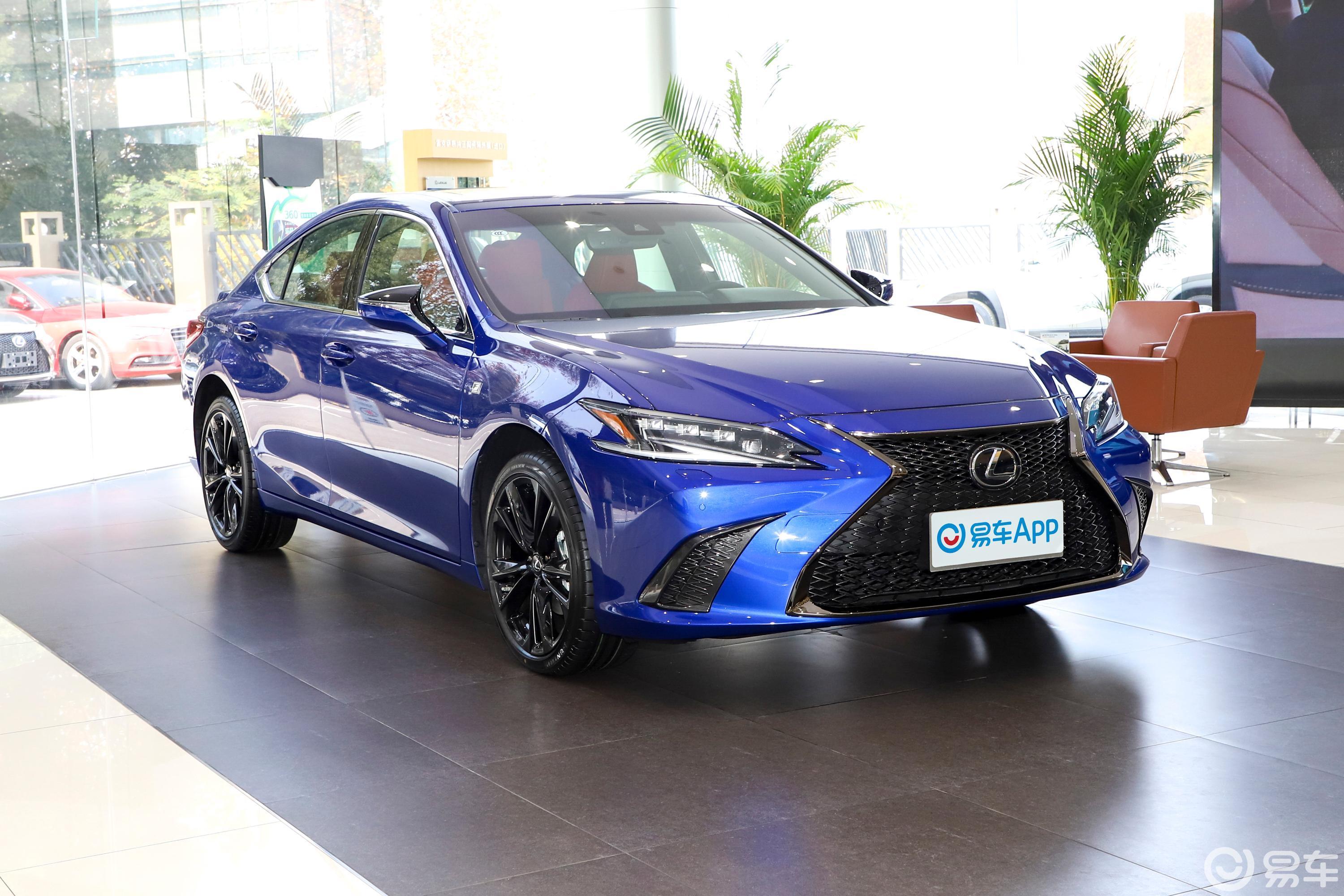 【雷克萨斯ES260 自动F SPORT侧前45度车头向右水平图片-汽车图片大全】-易车