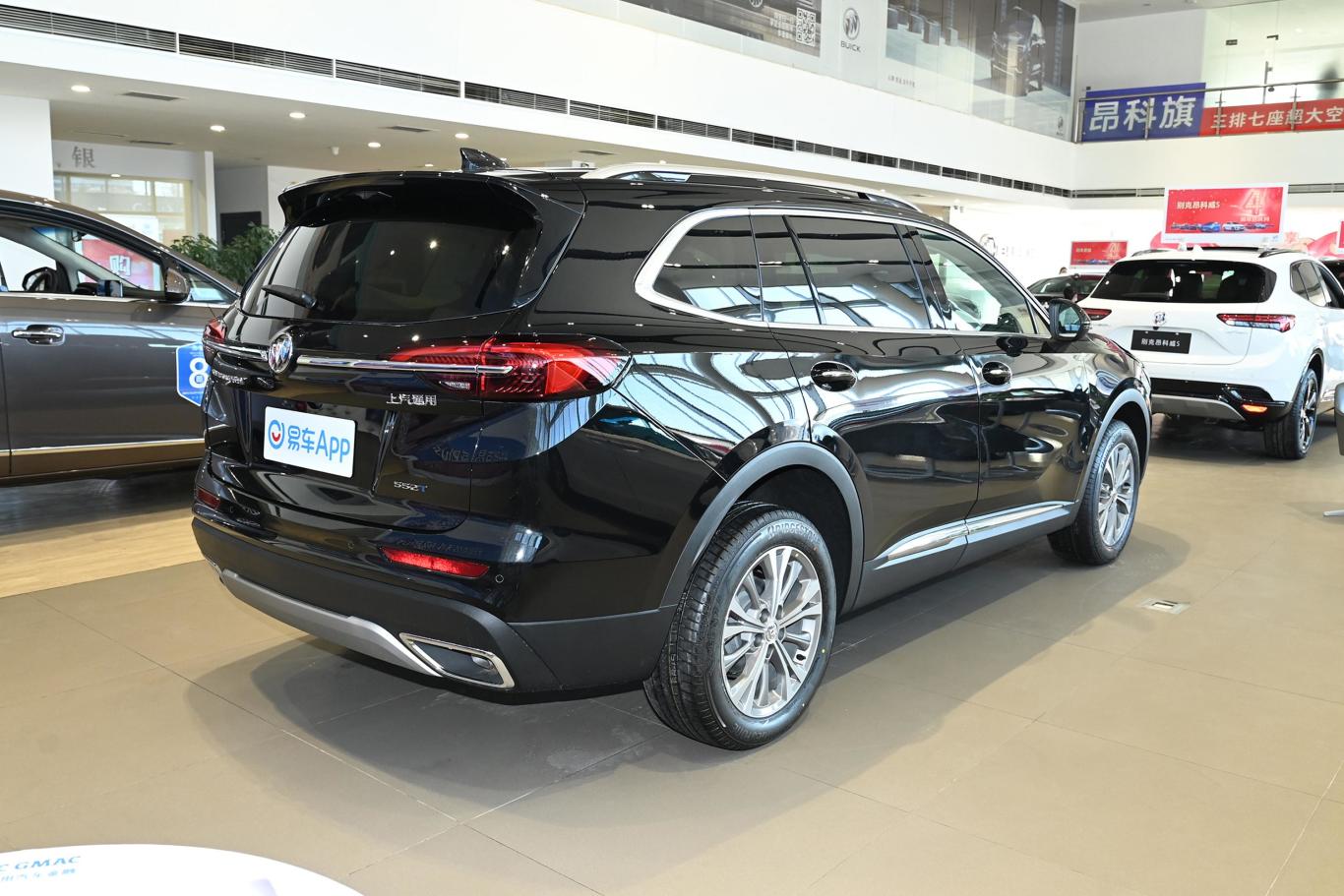 【昂科威昂科威Plus 552T 两驱豪华型 5座侧后45度车头向右水平图片-汽车图片大全】-易车