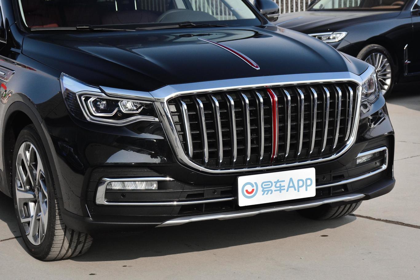 【红旗HS73.0T 手自一体 四驱 智联旗畅版前格栅侧俯拍图片-汽车图片大全】-易车