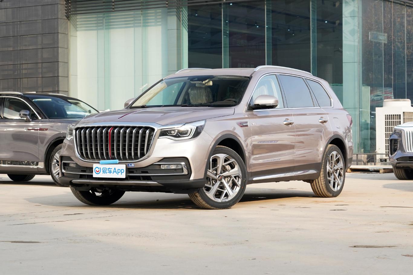 【红旗HS73.0T 手自一体 四驱 智联旗领版侧前45度车头向左水平图片-汽车图片大全】-易车