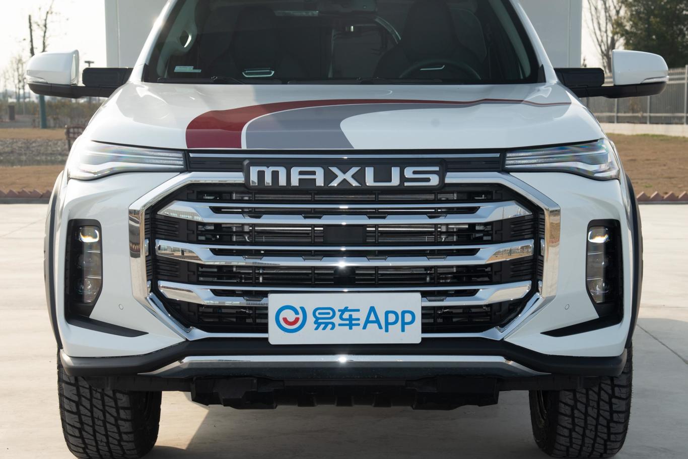 【大通T90房车探索家T90 2.0T 皓月白外观细节图片-汽车图片大全】-易车