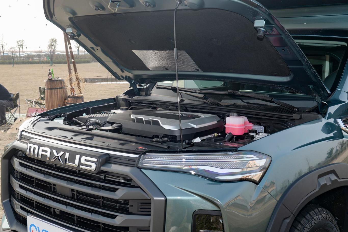 【大通T90房车探索家T90 2.0T 越野绿动力底盘图片-汽车图片大全】-易车