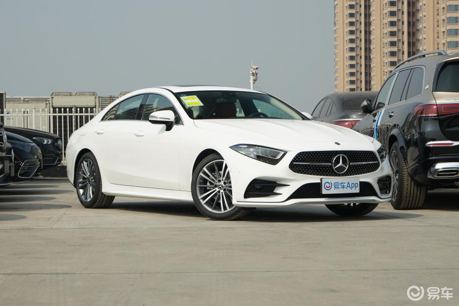 【奔驰CLS级2022款CLS 260侧前45度车头向右水平汽车图片-汽车图片大全】-易车