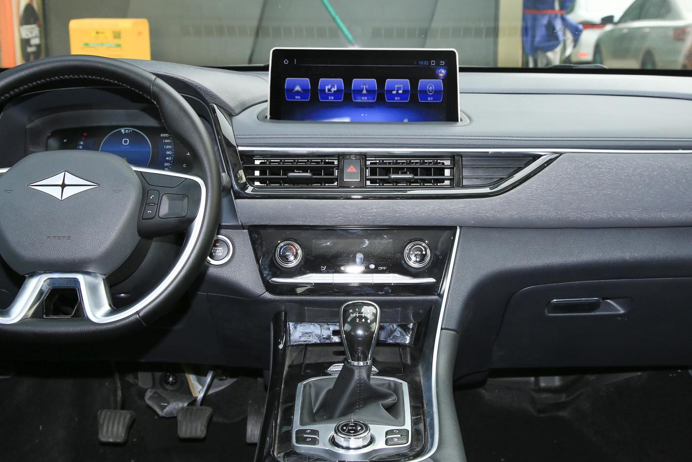 【瑞翔X51.5T 手动豪华型 7座中控台整体图片-汽车图片大全】-易车