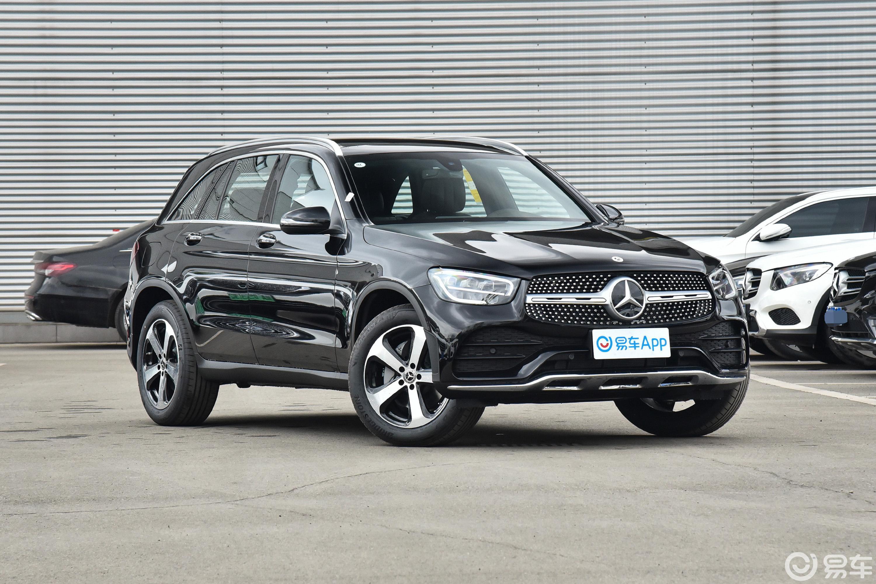 【奔驰GLC改款三 GLC 260 L 4MATIC 动感型侧前45度车头向右水平图片-汽车图片大全】-易车