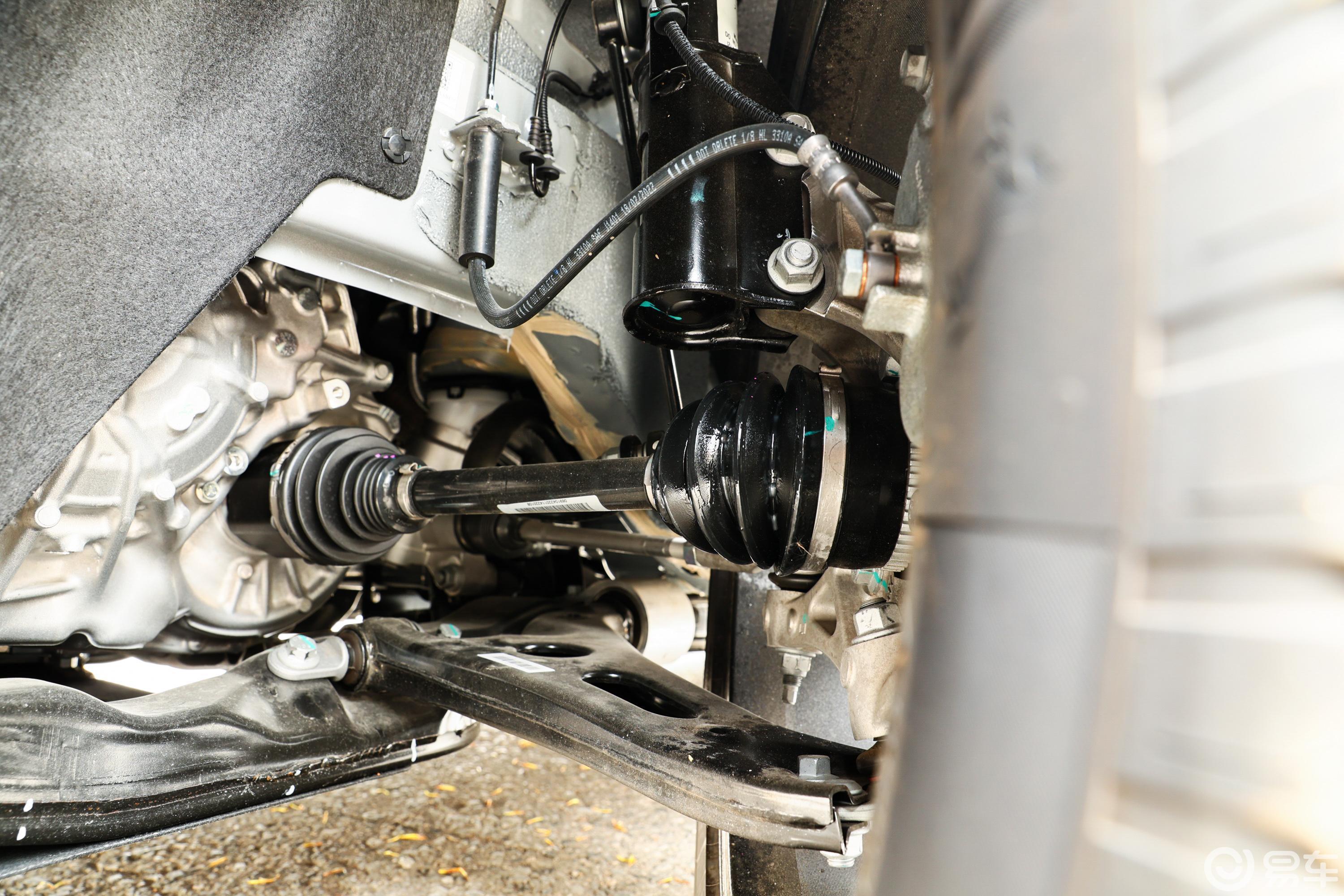 【上汽大通MAXUS G902.0T 星际旗舰版 6座外观图片-汽车图片大全】-易车