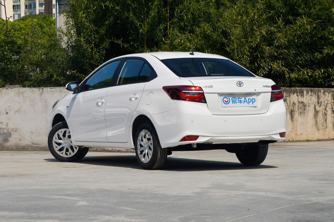 【威驰1.5L CVT创行CARE版侧后45度车头向左水平图片-汽车图片大全】-易车