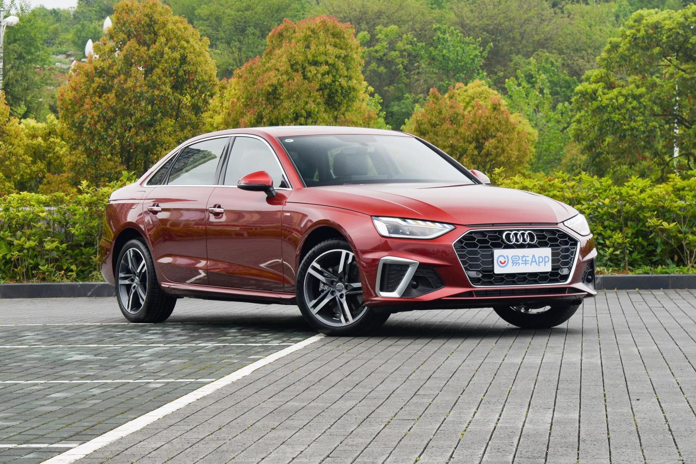【奥迪A4L40 TFSI 豪华动感型侧前45度车头向右水平图片-汽车图片大全】-易车